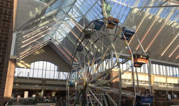 Sandy police investigate boy's fall from Scheels Ferris wheel