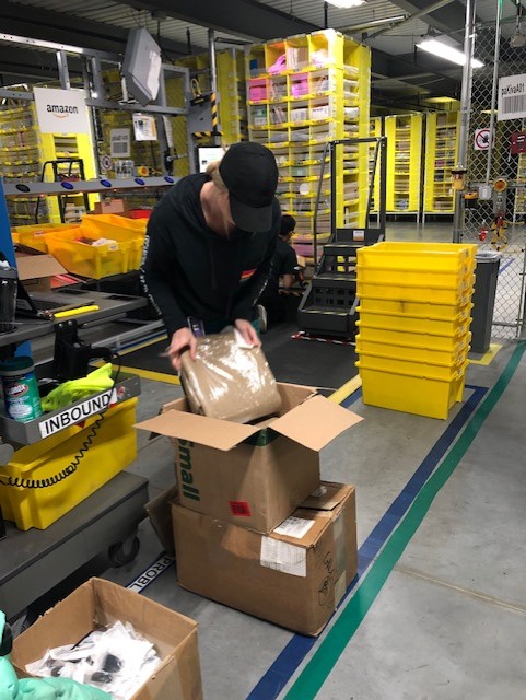Amazon officially opens Salt Lake City fulfillment center - KSLNewsRadio