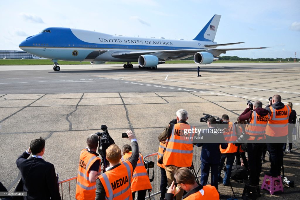 Trump reveals new proposed Air Force One designs - KSLNewsRadio