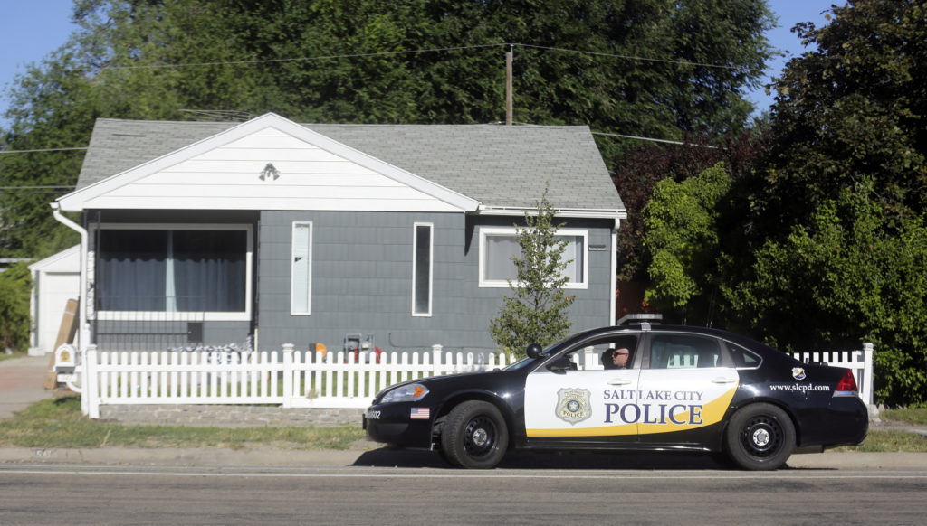 Contractor claims accused killer asked for secret soundproof room in ...