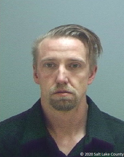 Fugitive taken into custody following SWAT stand-off in Taylorsville ...