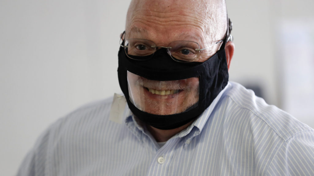 Face masks with windows mean more than smiles to deaf people - KSLNewsRadio