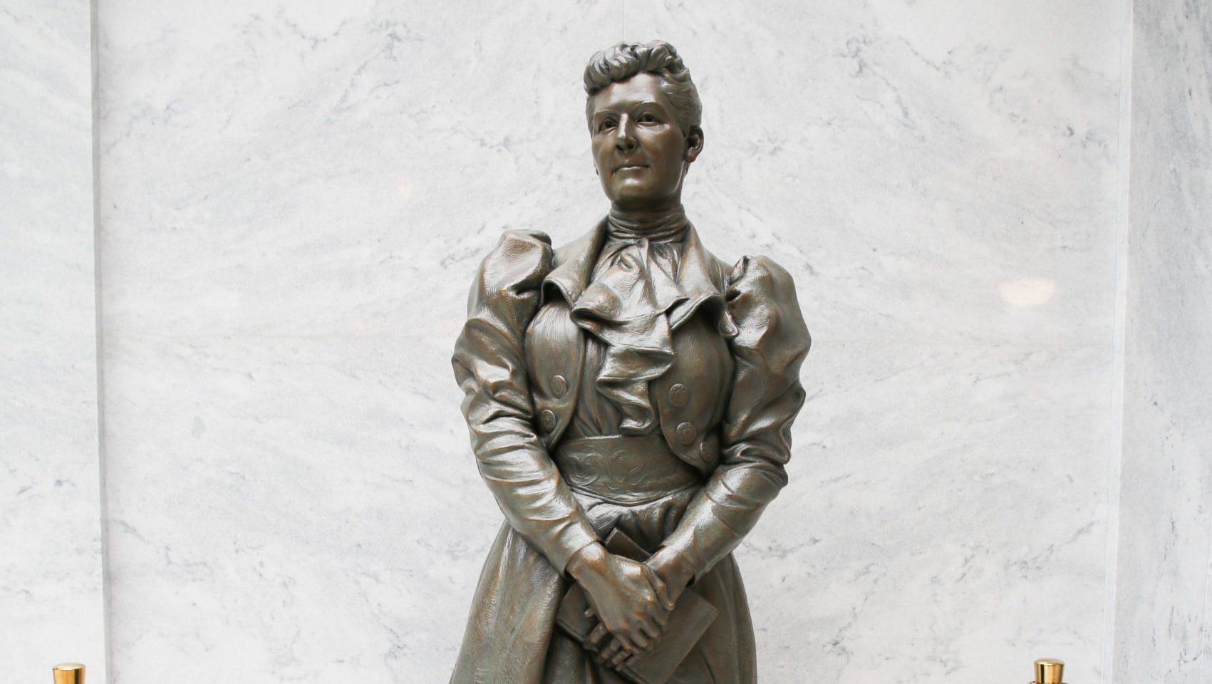 Statue of the first female lawmaker stands tall at Utah's State Capitol ...