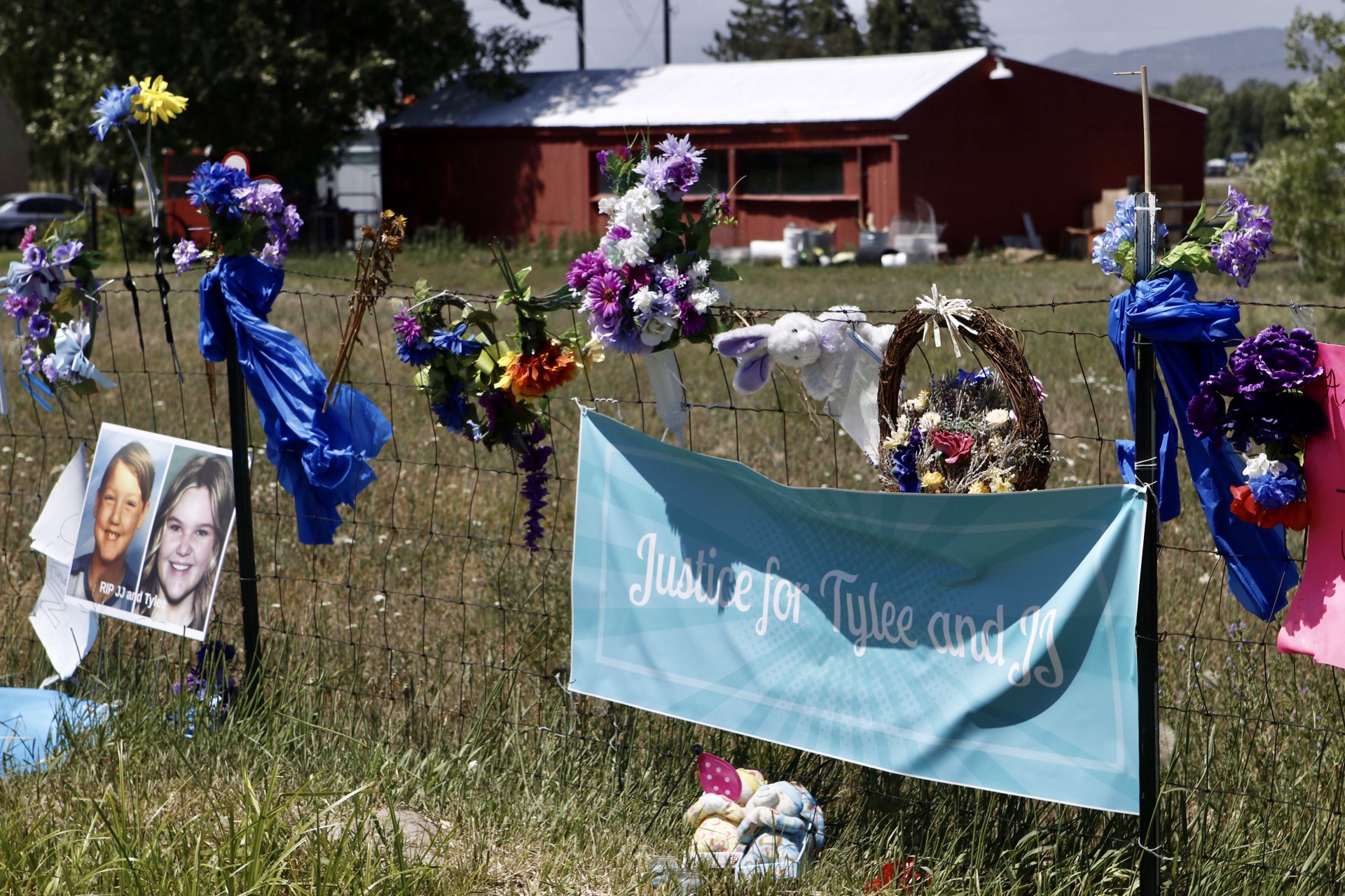 Applying evidence to 3D model of Daybell property - KSLNewsRadio