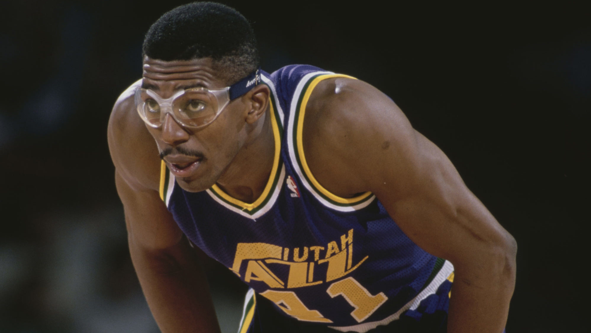 Thurl Bailey predicts fans will see a different Jazz team in Game 2