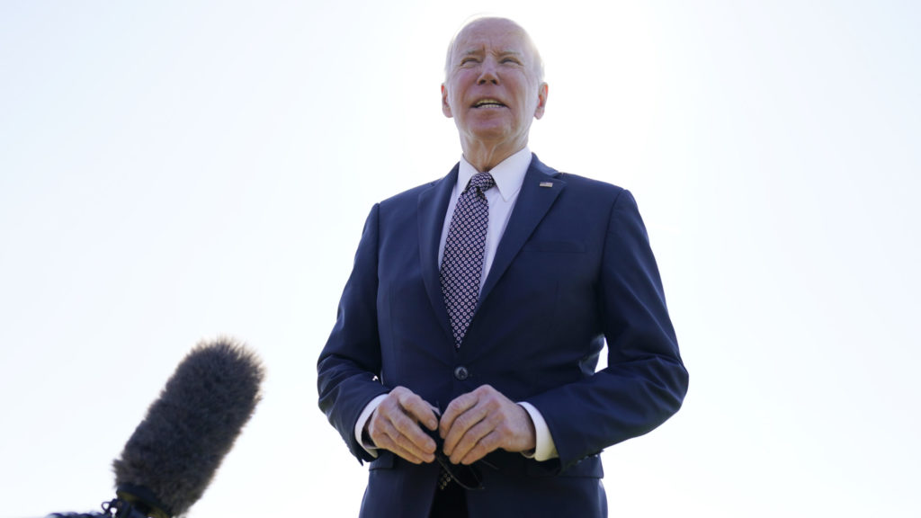 President Biden: Putin should face war crimes trial for Bucha killings ...