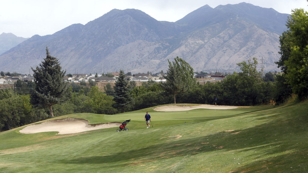 Spanish Fork golf course tees off against Utah's drought - KSLNewsRadio