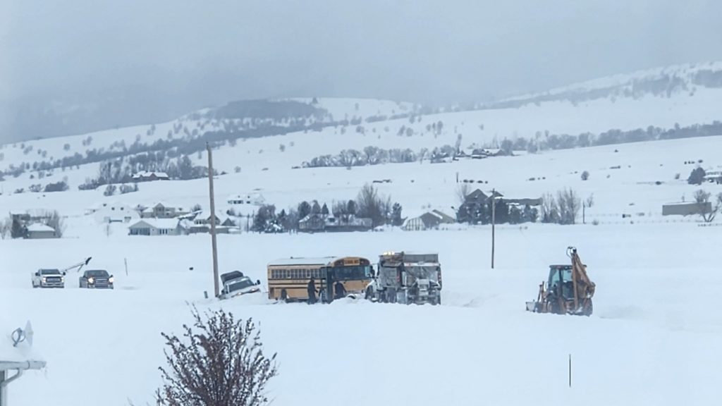 Recent snowfall causes school bus to get stuck in Mendon