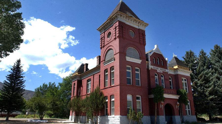 17 year old who pleaded guilty to killing girlfriend gets maximum sentence