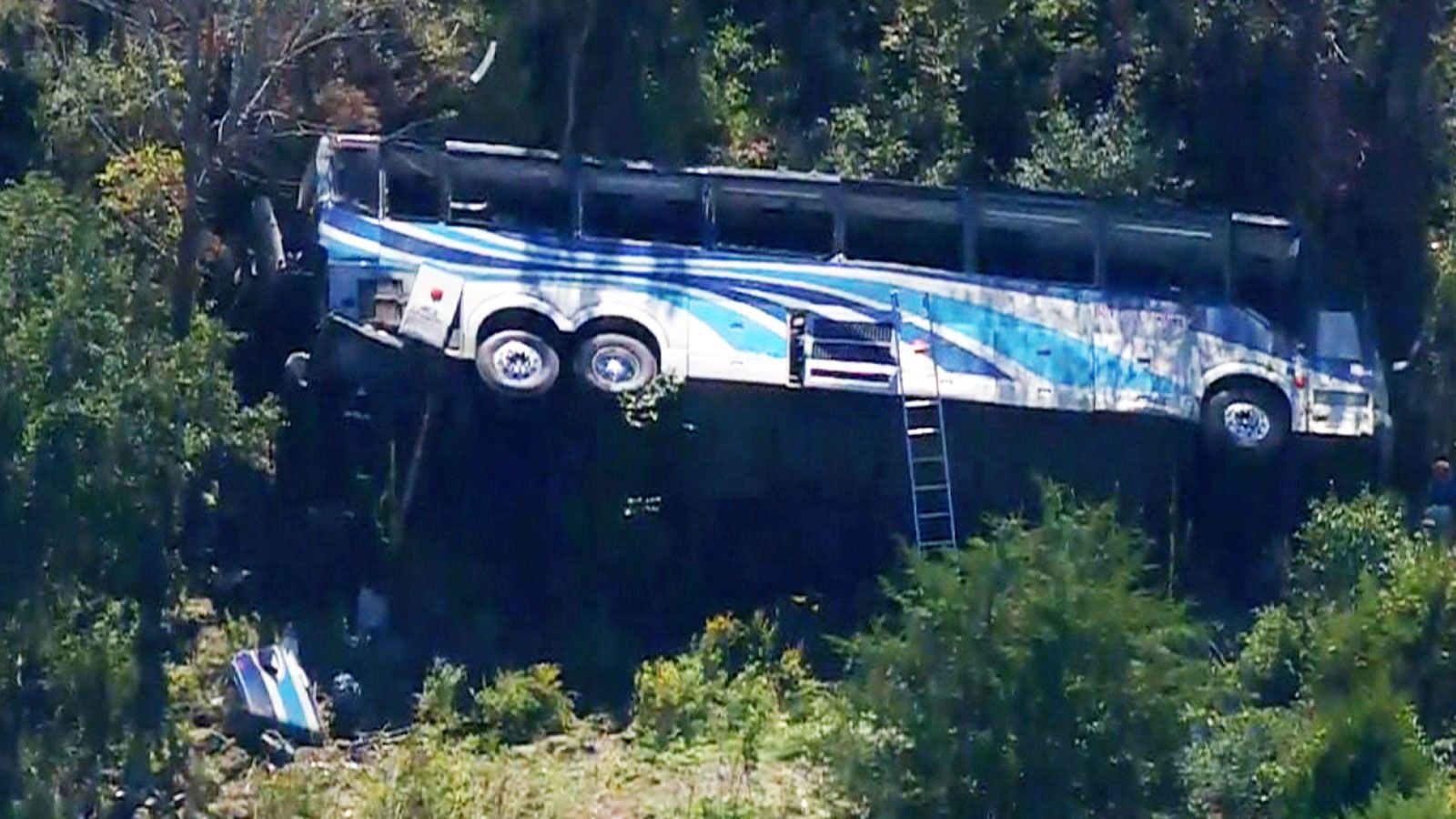 1 person killed and dozens injured after bus carrying students crashes ...