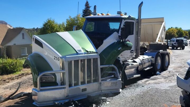 Head-on collision in southern Utah sends 14 people to hospital ...