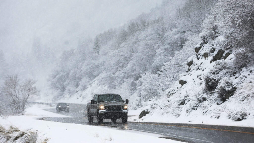 More snow moves into Utah, adding inches to the snowpack