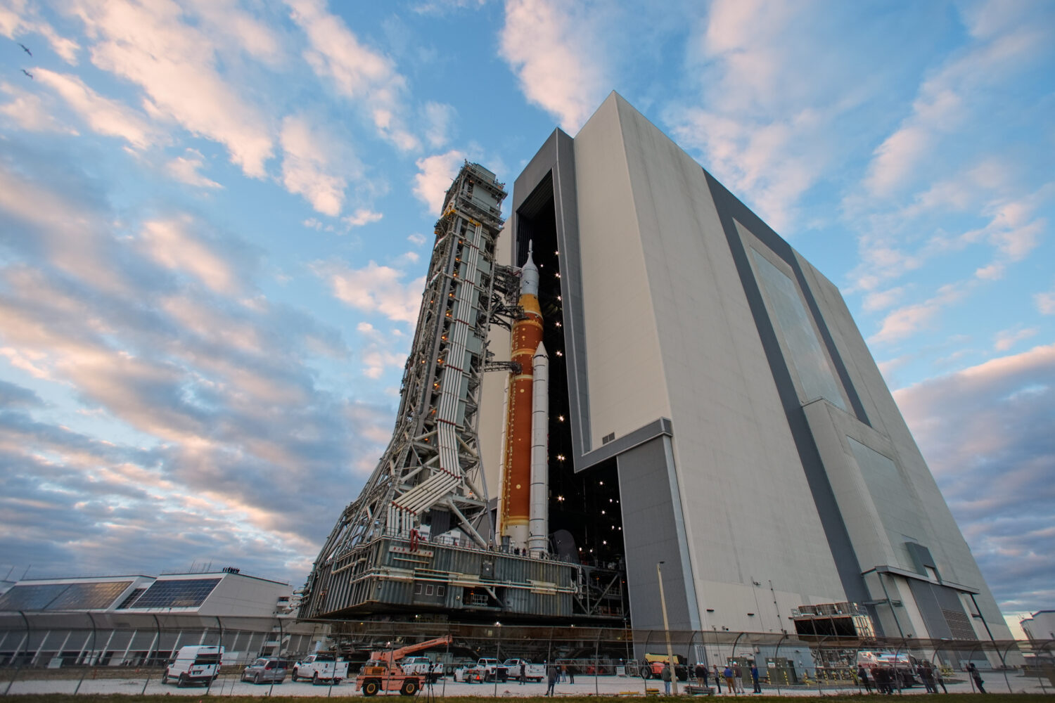 NASA’s new moon rocket heads to the pad ahead of astronaut launch as ...